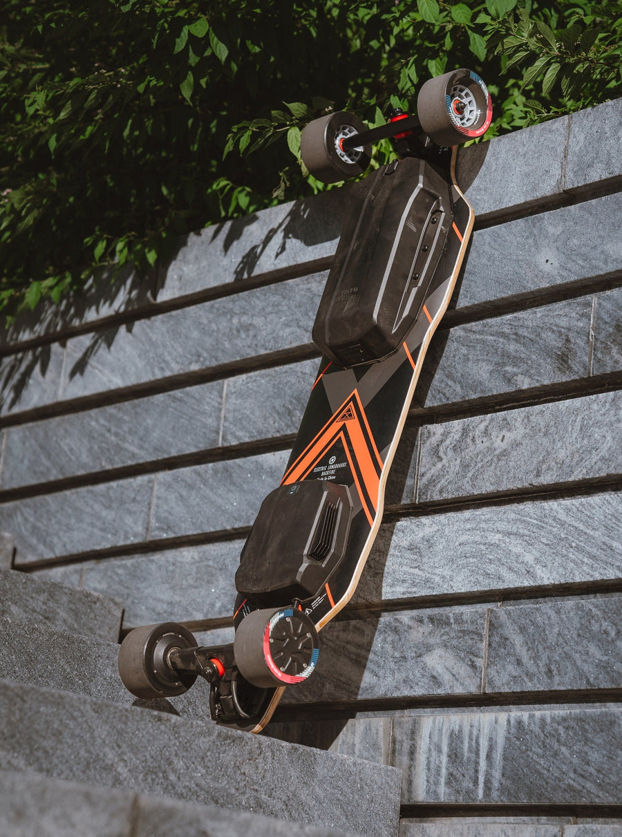 Backfire G5 Electric Skateboard with R5s Remote – BackfireBoardsUSA